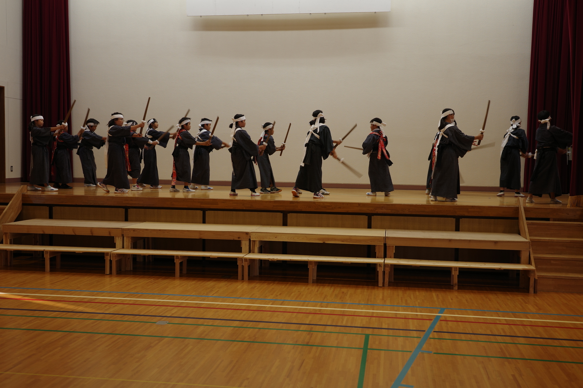 寄田三尺棒踊りの練習（9回目）: みずひき